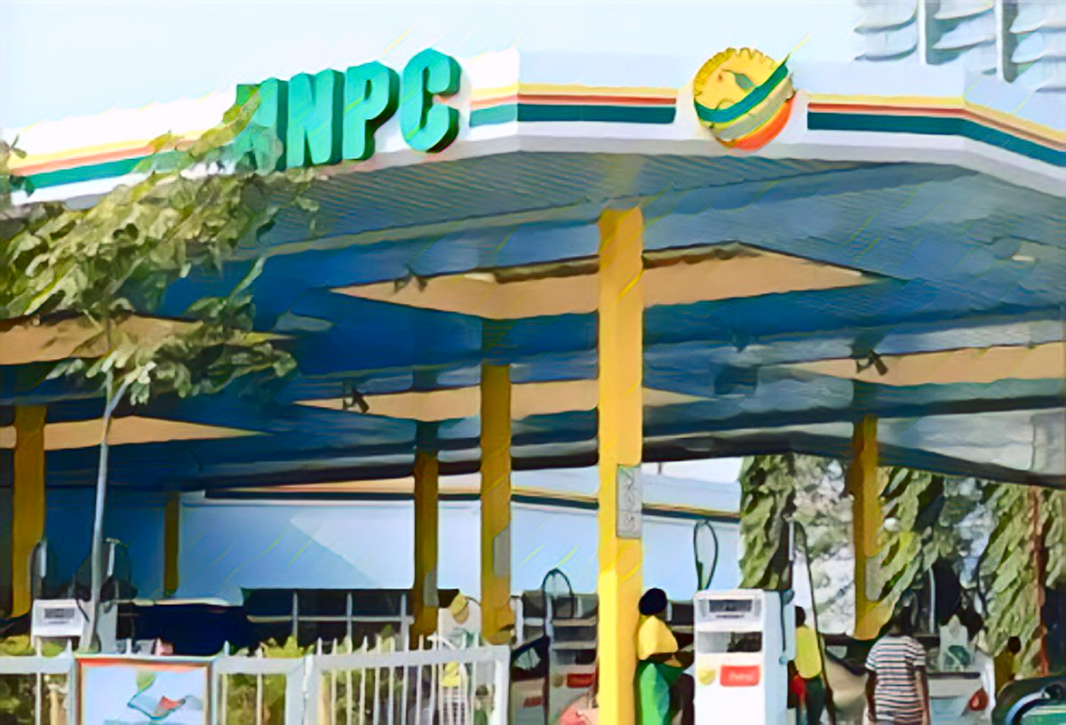 Dangote Refinery Faces Trouble as NNPC Ends Naira-for-Crude Deal