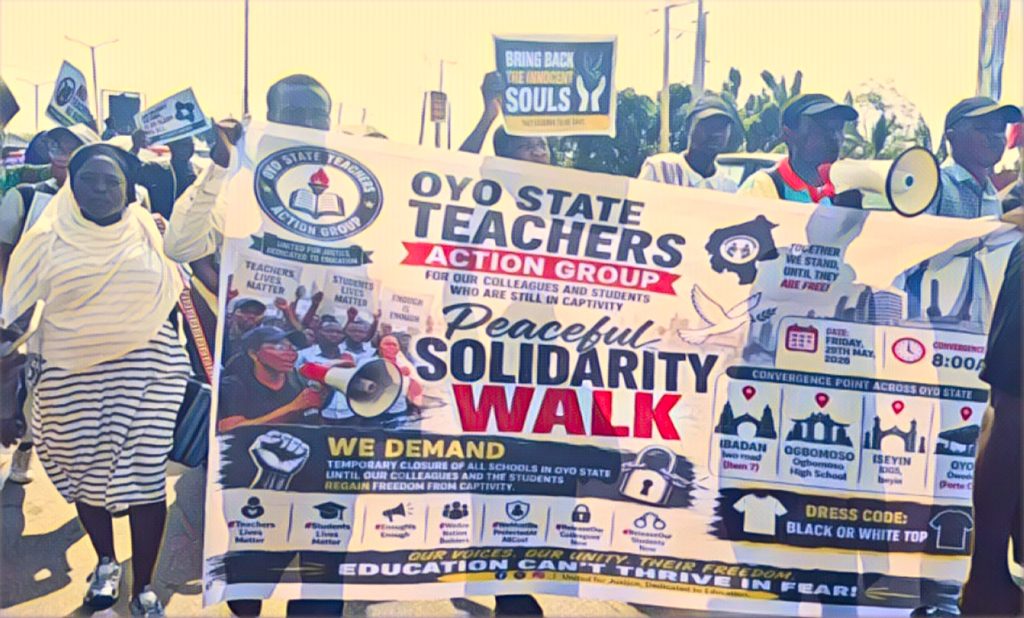 Teachers, Pupils’ Abduction Sparks Protest in Oyo