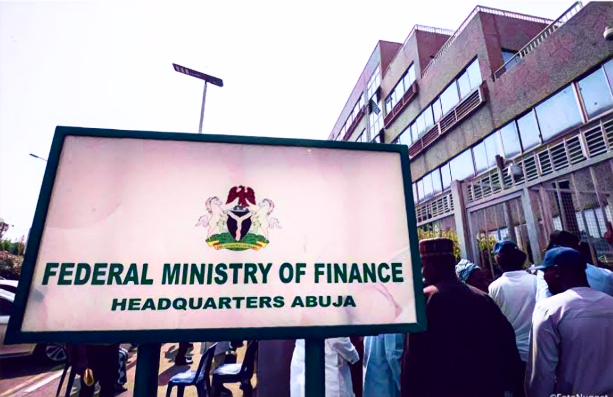 Finance Ministry, contractors clash again over outstanding debt